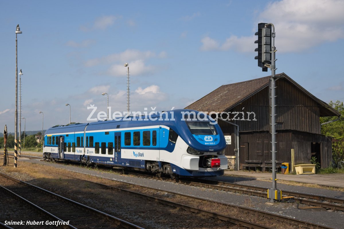 RegioSharky na Hané | Železniční magazín